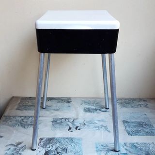 sgabello contenitore per bagno anni 70