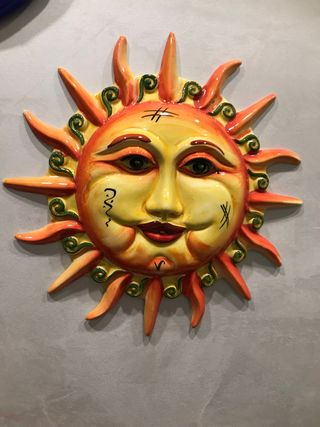Sole in ceramica siciliana