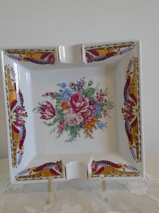 T Limoges Porcellana Finemente Decorata Vizavi