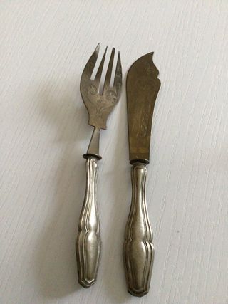 Set forchettone e coltello antichi
