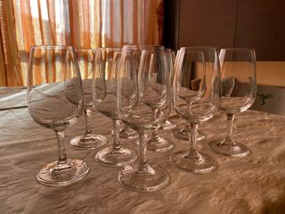 10 bicchieri da vino, liquore, dessert