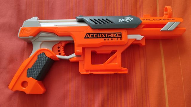 Nerf Falcon fire N-Strike Elite, AccuStrike series de segunda mano por ...