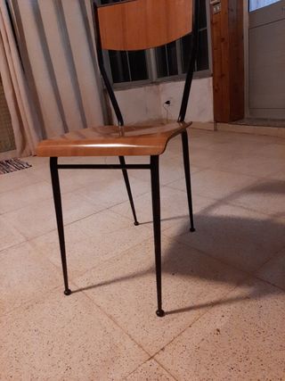 sedie più tavolo anni 70