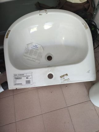 Lavabo a colonna Ideal Standard Nuovo 