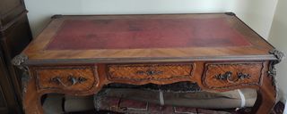 scrivania stile Luigi XV €2.000