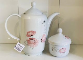 Teiera e zuccheriera 