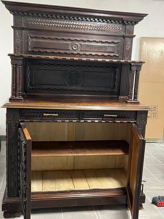 Mobile credenza 