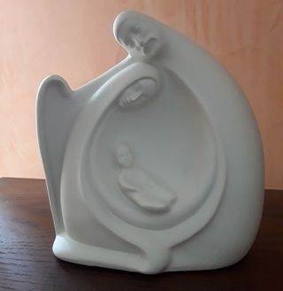 Sacra famiglia in porcellana