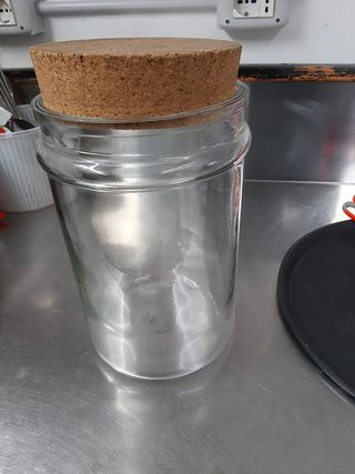 barattoli in vetro molto raro e antichissima 