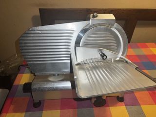 Affettatrice elettrica made in Italy