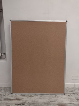 Lavagna in sughero con cornice in alluminio