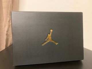 Scatola di scarpe jordan