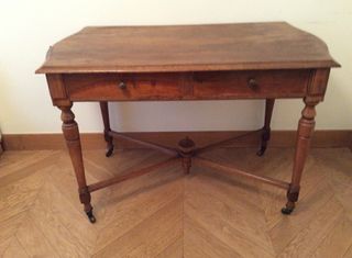 scrivania in stile legno massello