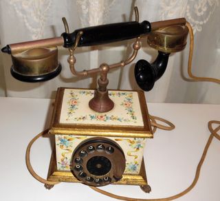 Telefono Vintage a disco con base in legno 