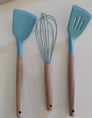 Set 3 utensili cucinare legno e silicone celeste 