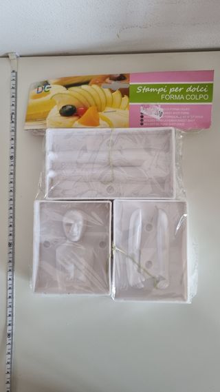 stampo figura umana cake design