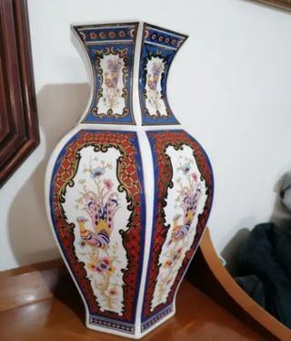 coppia di vasi antichi