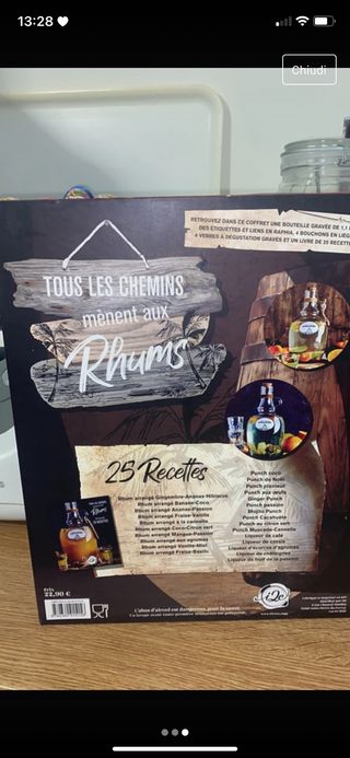 Set rum bottiglia di un litro più due bicchieri 