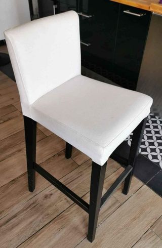 Sgabelli alti Bergmund (2) + fodere in omaggio