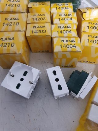 Vimar Plana frutti vari