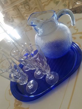 1 caraffa +6 bicchieri +1 vassoio 