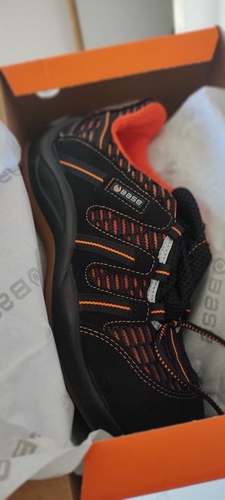 scarpe antinfortunistiche Base
