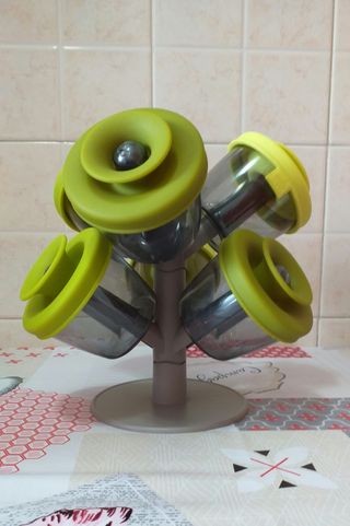 Portaspezie con base 