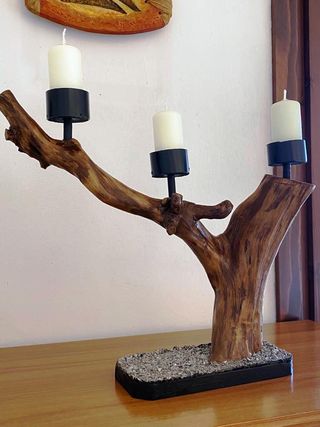 Candelabro artigianale in legno di quercia