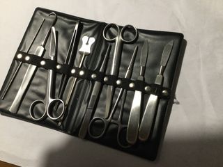 Set di bisturi per medici