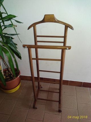 Muto servitore vintage in legno