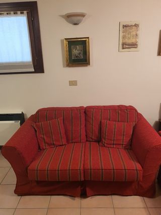 divano completo come nuovo