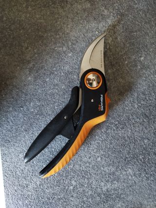 Cesoia Fiskars P721 Usata pochissimo