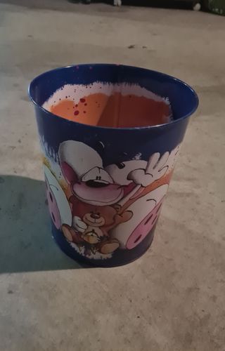 cestino porta rifiuti latta