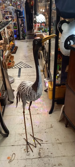 riproduzione in ferro battuto di airone cenerino