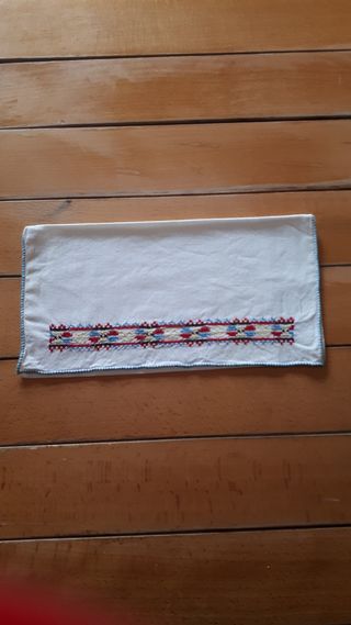 Bustina vintage porta posate fatta e ricamata a ma