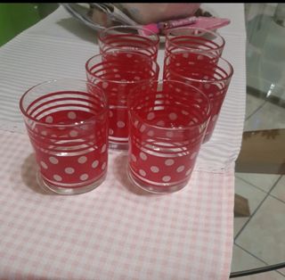 sei bicchieri mai usati