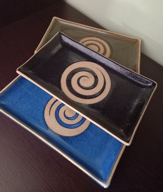 Tris vassoi ceramica