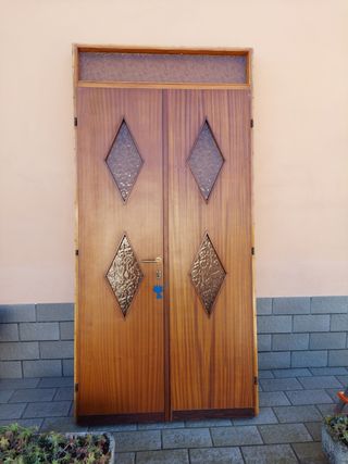 Porta per ingresso completa di telaio