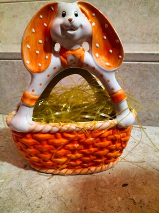 cestino pasquale in ceramica