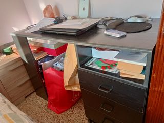 scrivania 