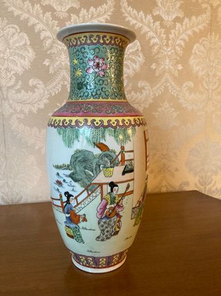 Vaso cinese finemente decorato