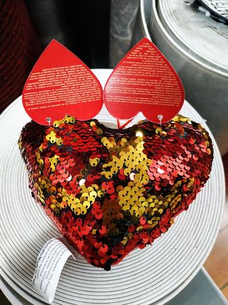 Cuscino a forma di cuore 