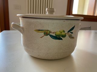 vaso contenitore in ceramica 