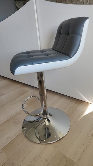 sgabello alto in eco pelle 