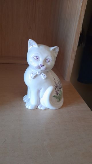 gatto in  ceramica carinissimo