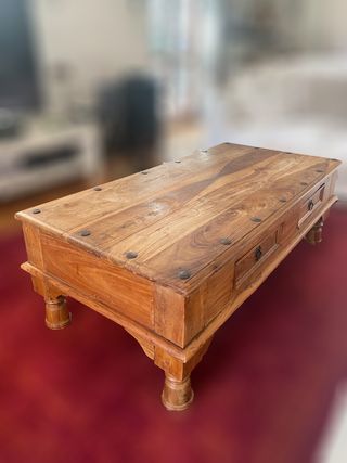 Tavolino salotto etnico con cassetti