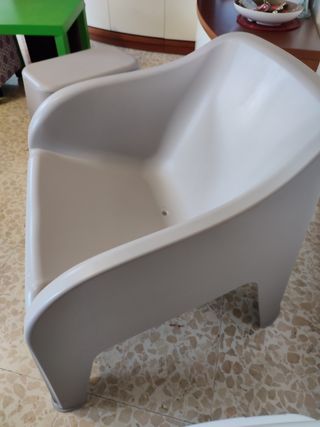 set poltroncine e tavolo esterno