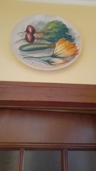piatto  ceramica dipinto con verdure