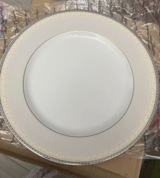Servizio piatti