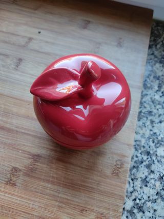 rosso fuoco per mela di ceramica 
